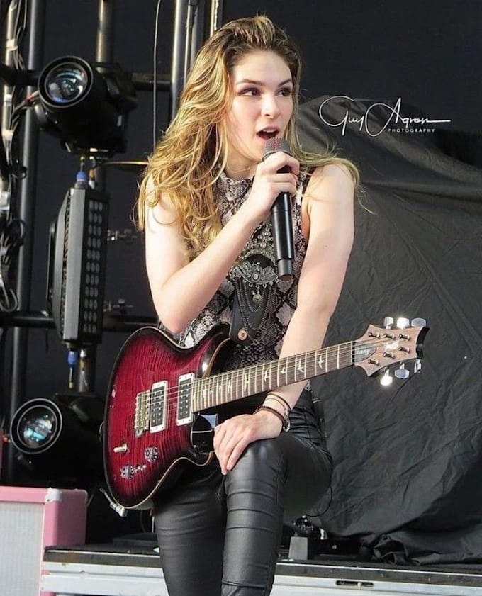 Be your fav female metal singer, hard rock songs, female rock singer ...