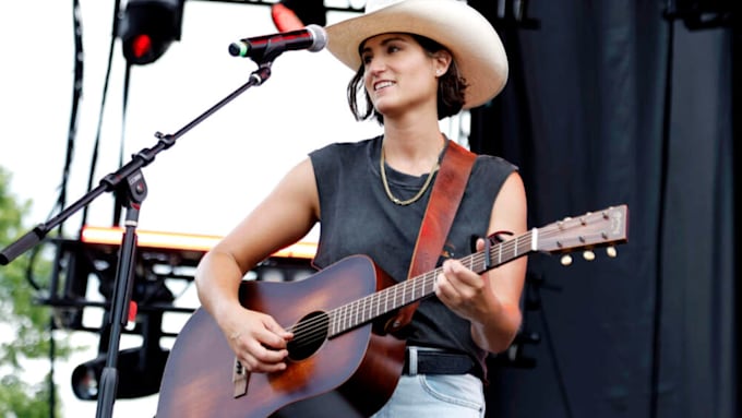 Professional female singer, vocalist and songwriter for pop and country ...