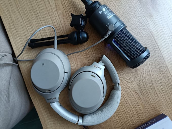 12 Best freelance voice actors for hire in September 2025