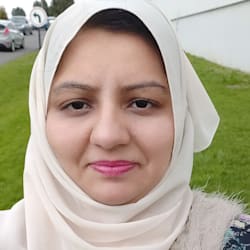 Design striking powerpoint presentations by Anisa_ali | Fiverr