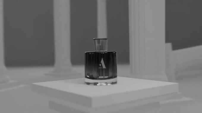 Do 3d perfume animation scented 3d body spray 3d fragrance bottle ...