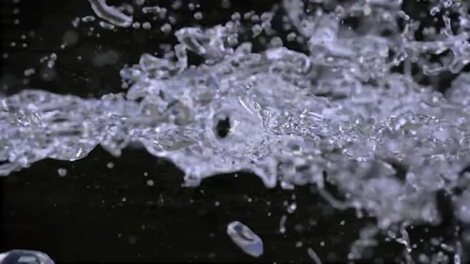 Render realistic 3d water simulation, 3d product animation, water fluid ...