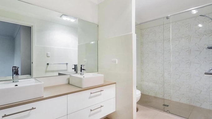 Explainer cideo on adobe aftereffects by Shahrukhakhter | Fiverr