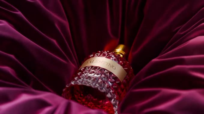3d perfume animation, 3d perfume design, 3d fragrance animation ...