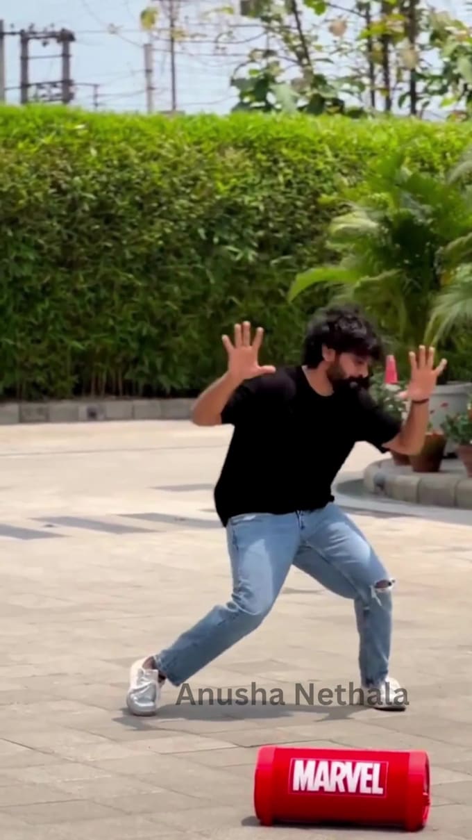 Do quick face tracking stabilization 15sec to 60sec video by ...