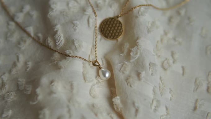 Create a short product video ad for social media, amazon and startups ...