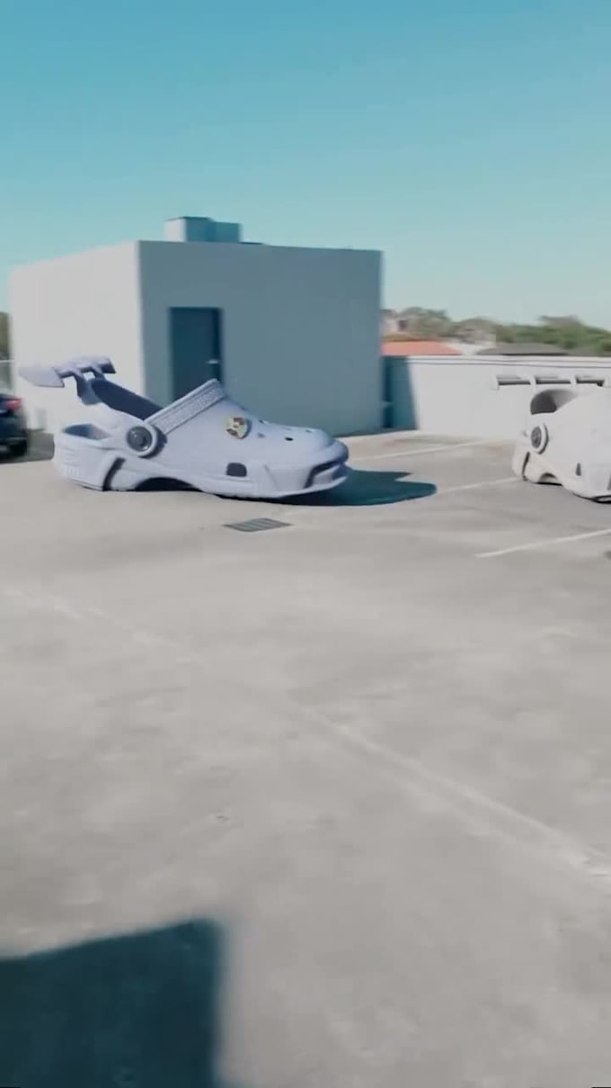 Make creative 3d shoe animation 3d cgi photography video ads 3d vfx ...