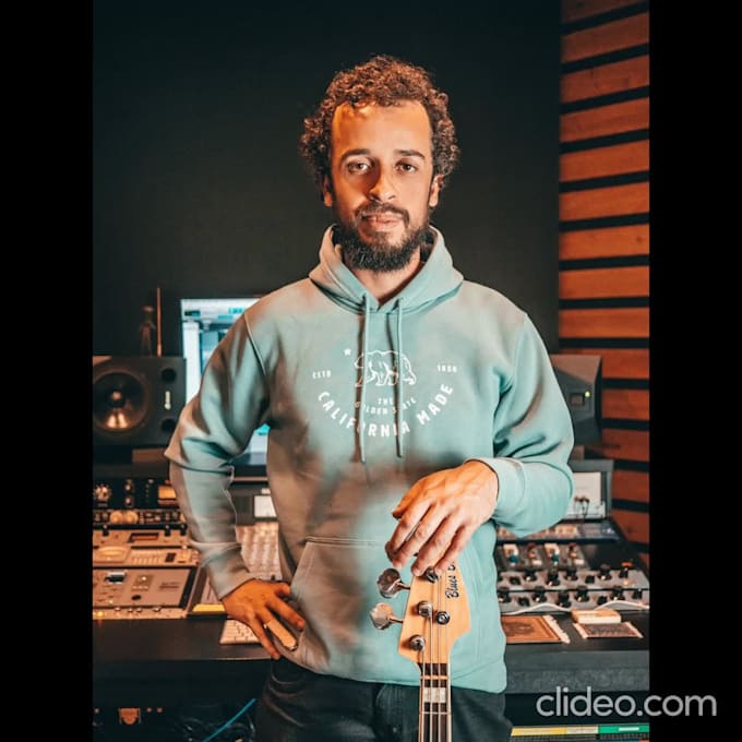 Create professional modern hip hop, rap bass by Viniciuscavalo | Fiverr