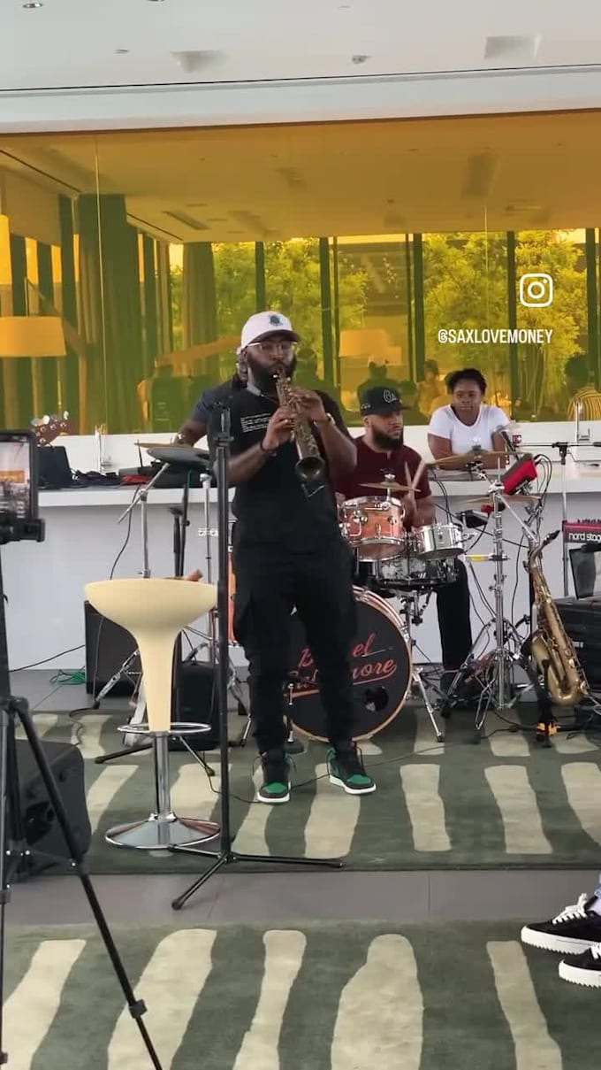 Bring your song to life by recording and playing saxophone on your ...