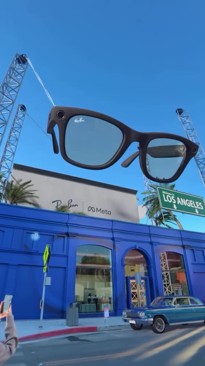 Create eye catching 3d billboard animation, 3d anamorphic animation, 3d cgi ads by Tees_muda ...