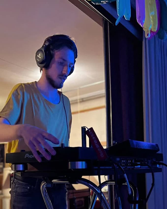 Make you a personalised dj mix or mixtape by Barrydaane | Fiverr