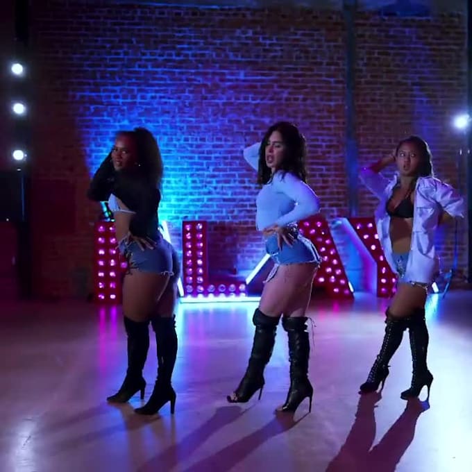 Create Tiktok Group Dance Choreography Hip Hop Dance With My Group Of