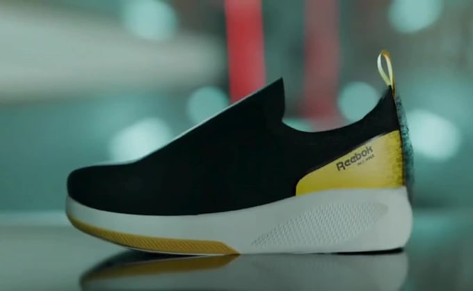 3d shoe design, 3d shoe animation, 3d shoe render 3d wears with blender ...