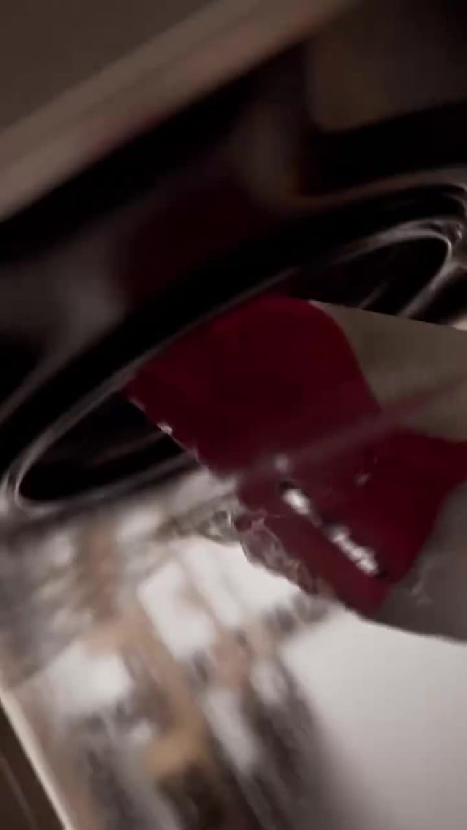 Create cinematic 3d shoe animation, cgi footwear ads and cgi shoe exploded video by Dorothyola ...