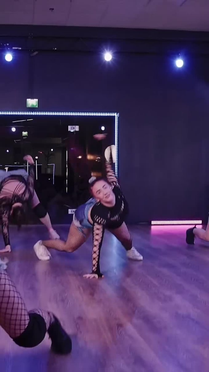 Value your songs with perfect twerk dance video with skills by Jummex76 ...