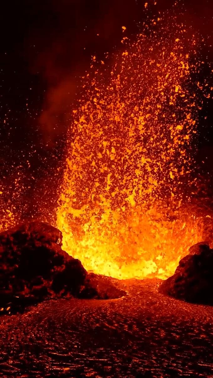 Do high quality vfx fire explosion, 3d cgi water simulation and visual ...