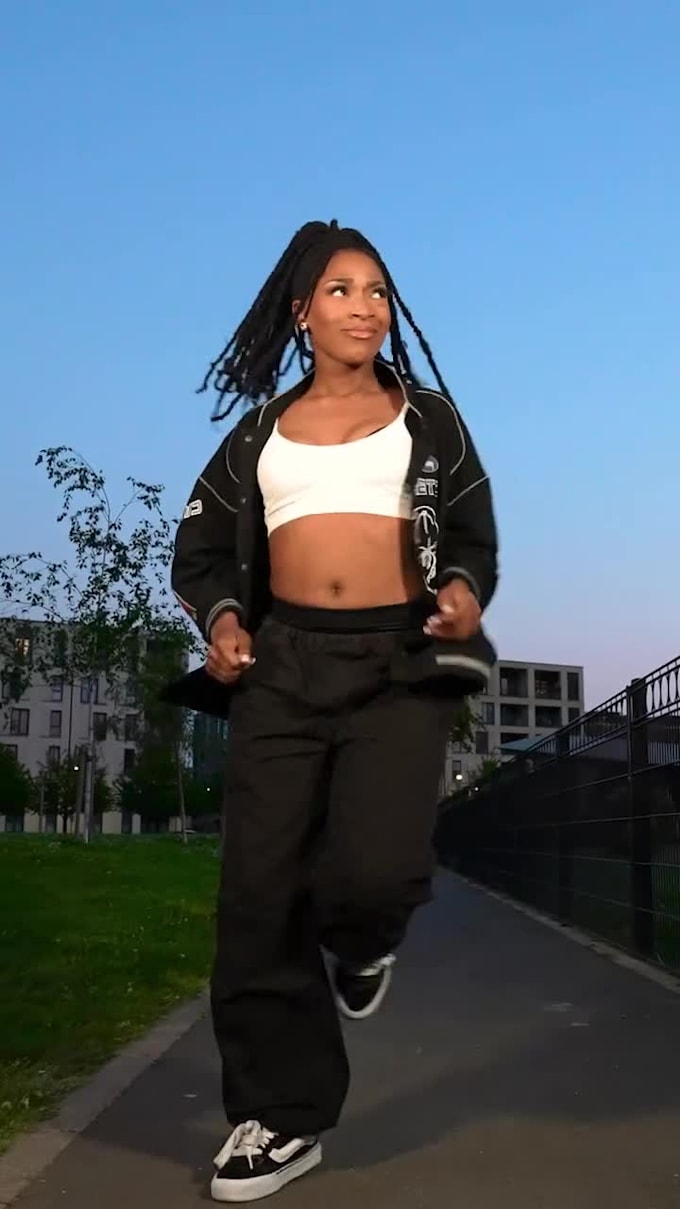 Tiktok dance, cheorography, hip hop dance, african dance shuffle dance ...