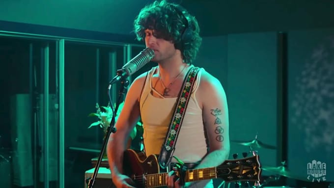 Perform a custom country indie rock song, alt country music singer ...