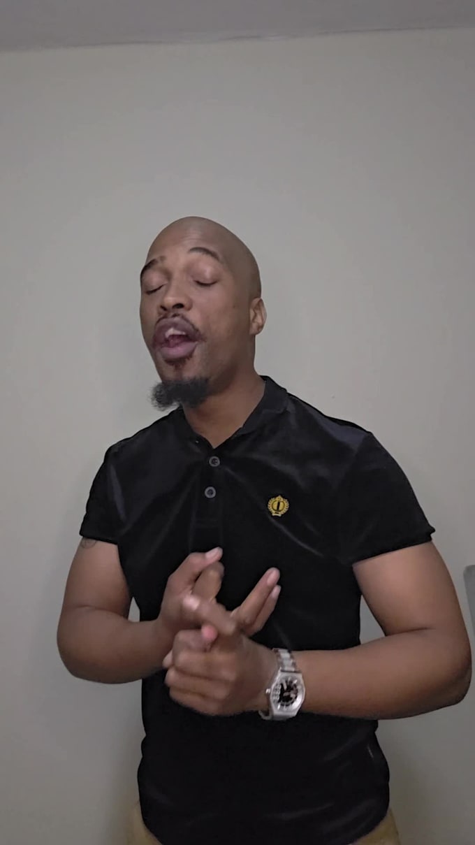 Be your ugc creator by Scelonkomonde | Fiverr