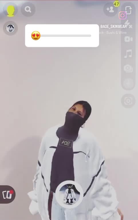 Creat a costume snapchat ar filter from your digital design in clo 3d ...