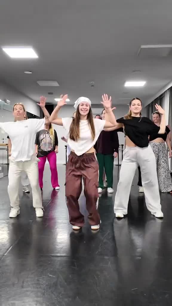 Do dance video, twerk dance, tik tok dance video, style to your music by Candybianca | Fiverr