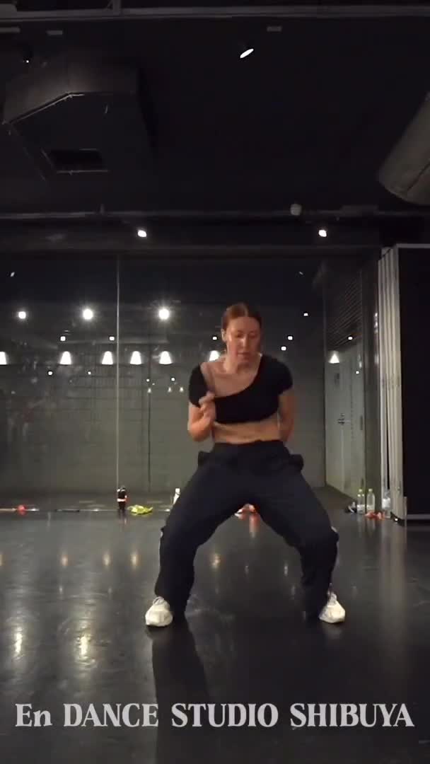 Do tiktok dance, twerk dance, choreography dance video to promote your music by Isla_scarlett ...