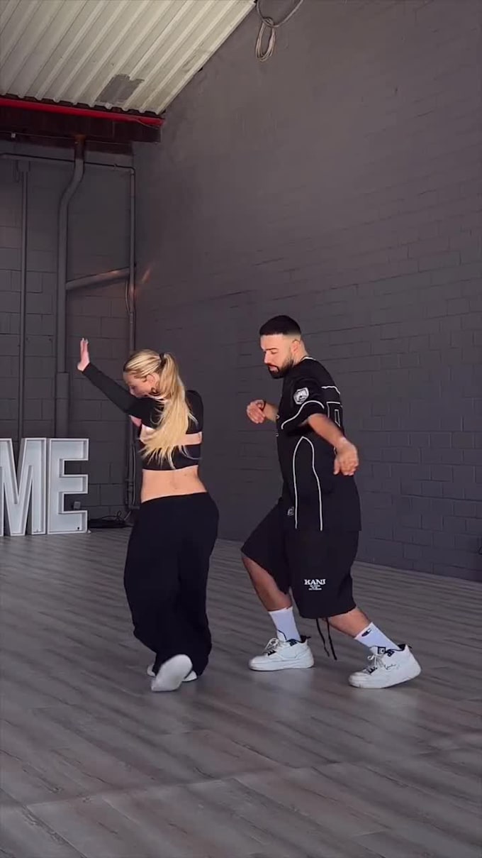 Perform group shuffle dance, afrobeat, and tiktok afro dance by ...