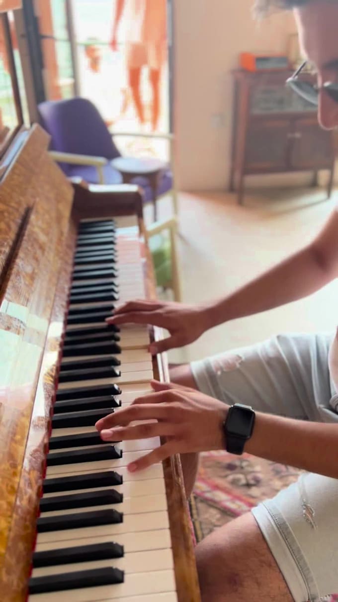 Piano instruction for kids and adults tailored lessons by Acandesign ...