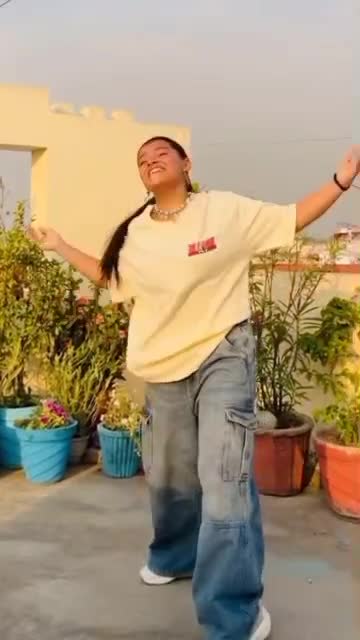 Create viral tiktok dance, afro, fire, hip hop, belly dance for reals ...