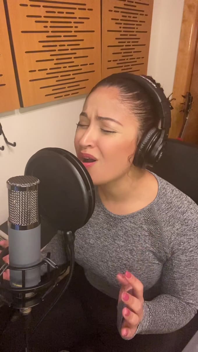 Be the most versatile female vocalist for your song by Reinamarmusic ...