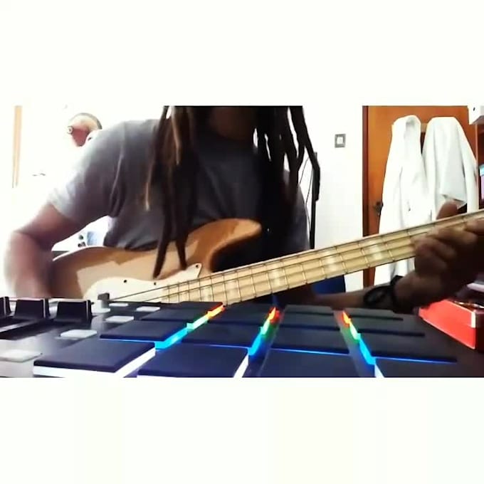 Teach custom electric bass lessons to beginner intermediate by Kidknee ...
