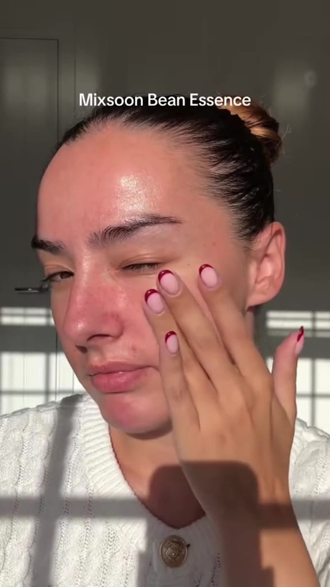 Create ugc content for your beauty brand by Savanahcaswell | Fiverr