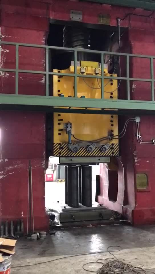 Proficient in mechanical design, cad drawing, 3d drawing, mold design ...