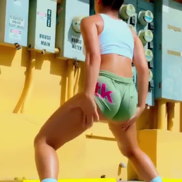 Create a twerk dance to promote your music on tik tok by Jenny_ericka | Fiverr