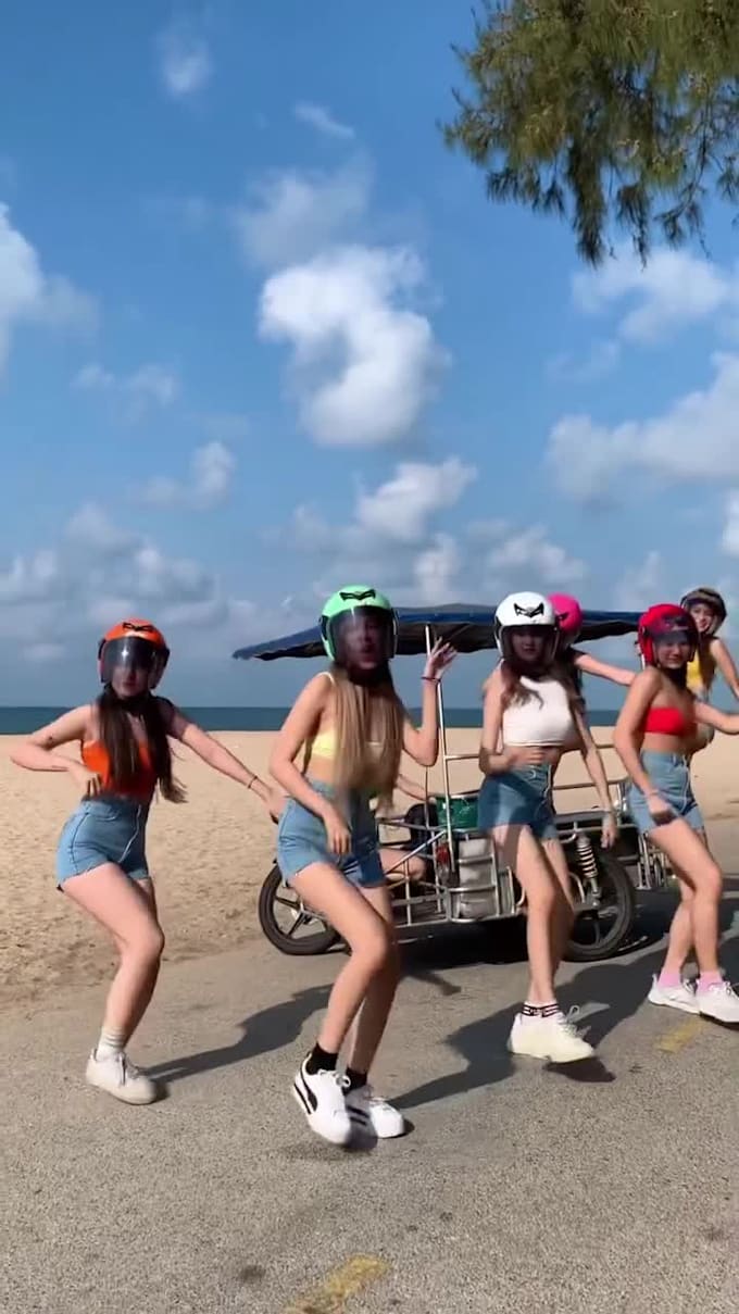 Do tik tok dance, dance video, tiktok dance, twerk dance by Abimifoluwah | Fiverr