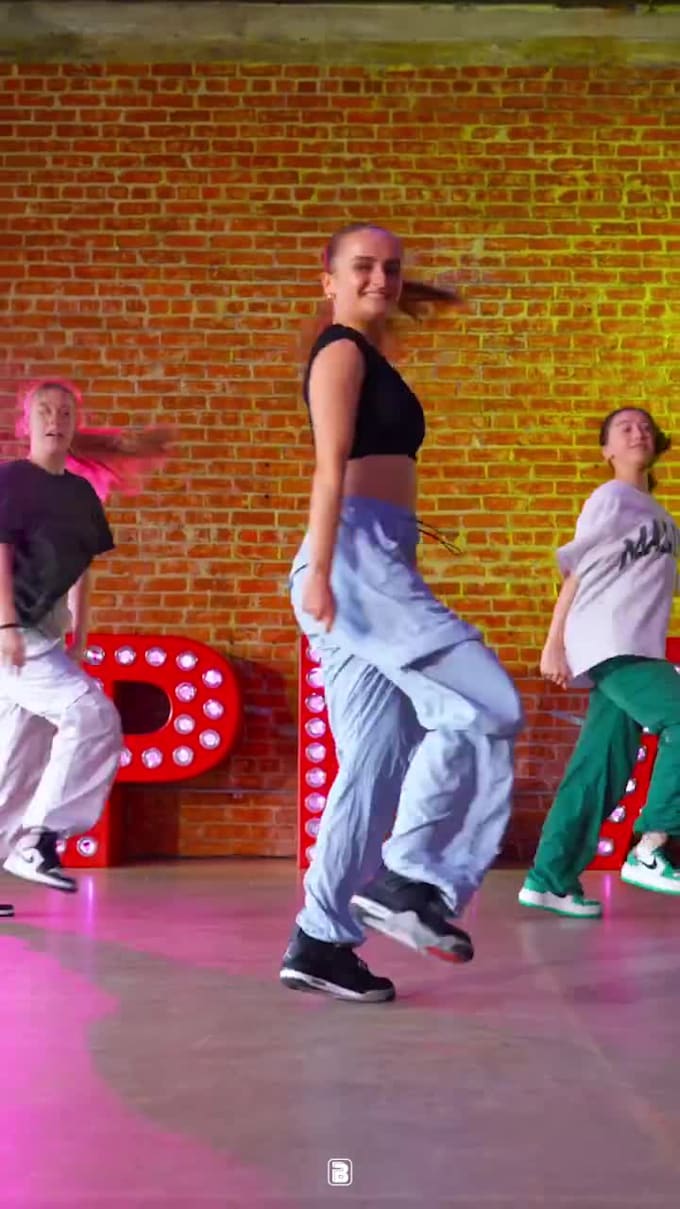 Do Hip Hop Tiktok Dance Twerk Dance Video Tik Tok Dance Group Video By