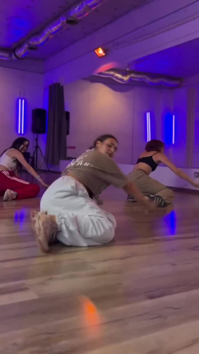 Do tik tok dance, group, shuffle, choreography, afrobeat, african ...