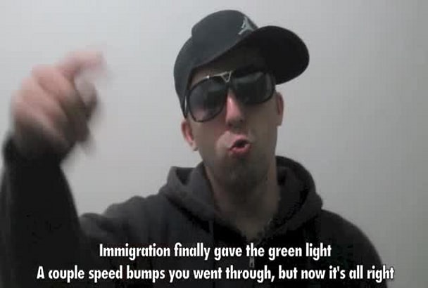 Design a clean and stunning mobile app promo video by Rapper_man